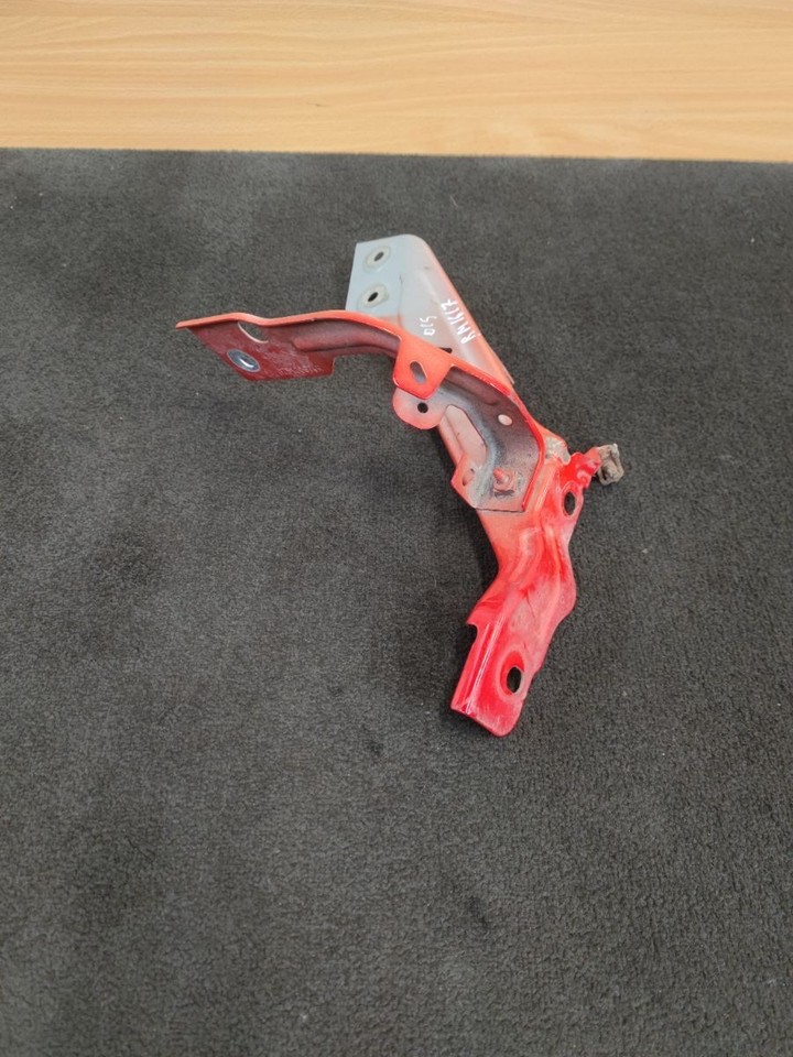 RENAULT MEGANE MK4 XFB ESTATE O/S DRIVER SIDE RIGHT HEADLIGHT MOUNT ...