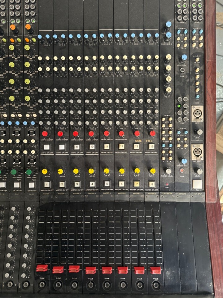 Yamaha PM2000 - 1970's Rosewood 32x8 Recording and Mixing Console | eBay