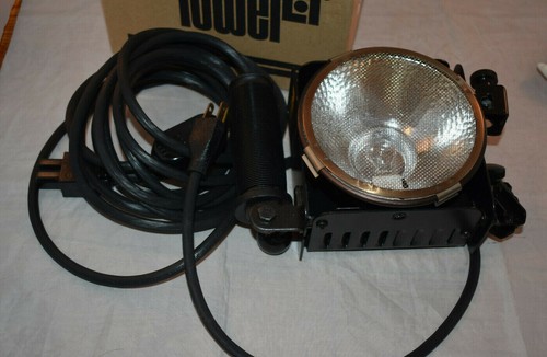 Lowel Omni Light 01-10 Professional Lighting Setup With Original Box | eBay