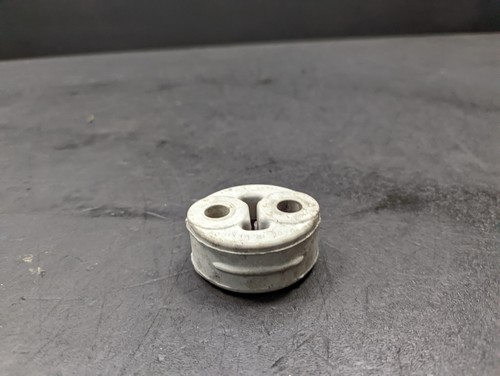 2PC Exhaust Pipe Hanger 2022 Chevrolet Equinox 25980549 2018 2019 2020 ...