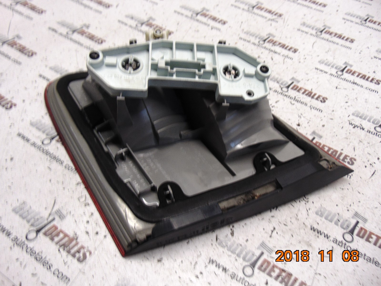Mercedes E Class S211 rear tail light left inner A2118202964 used 2008 ...