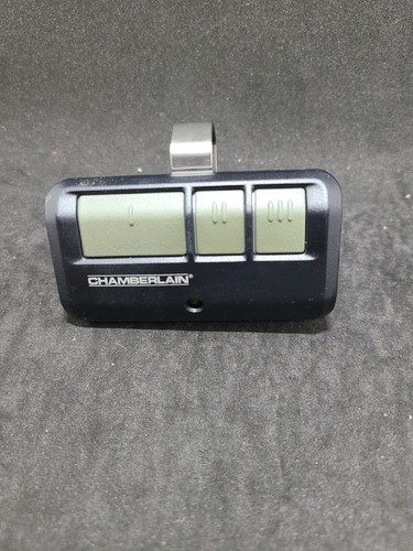 Chamberlain LiftMaster 953ESTD (3-Button) Garage Door & Gate Remote ...