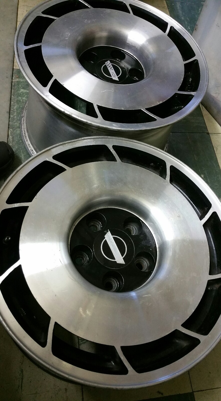 (1)16x9.5 (1) 16x8.5 OEM Factory Original Chevrolet Corvette C4 Wheels ...