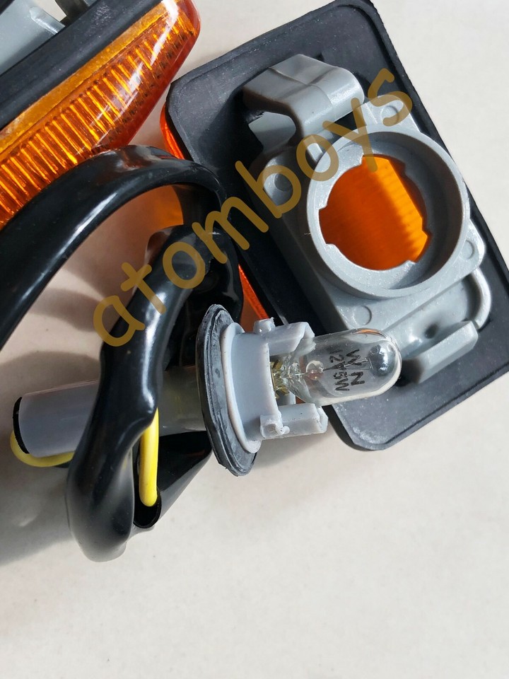 Koito For TOYOTA LAND CRUISER FJ82 FJ80 SIDE TURN SIGNAL MARKER LIGHT ...