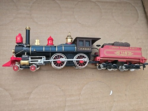 bachmann Ho Scale 4-4-0 Steam Locomotive & Tender Union Pacific #119 ...