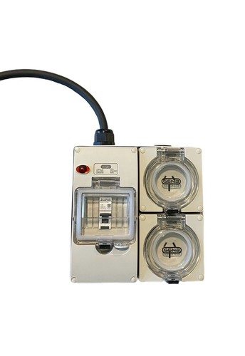 Portable Power board 32 Amp 3 phase 5 pin supply to 2 x 240v 15 Amp ...