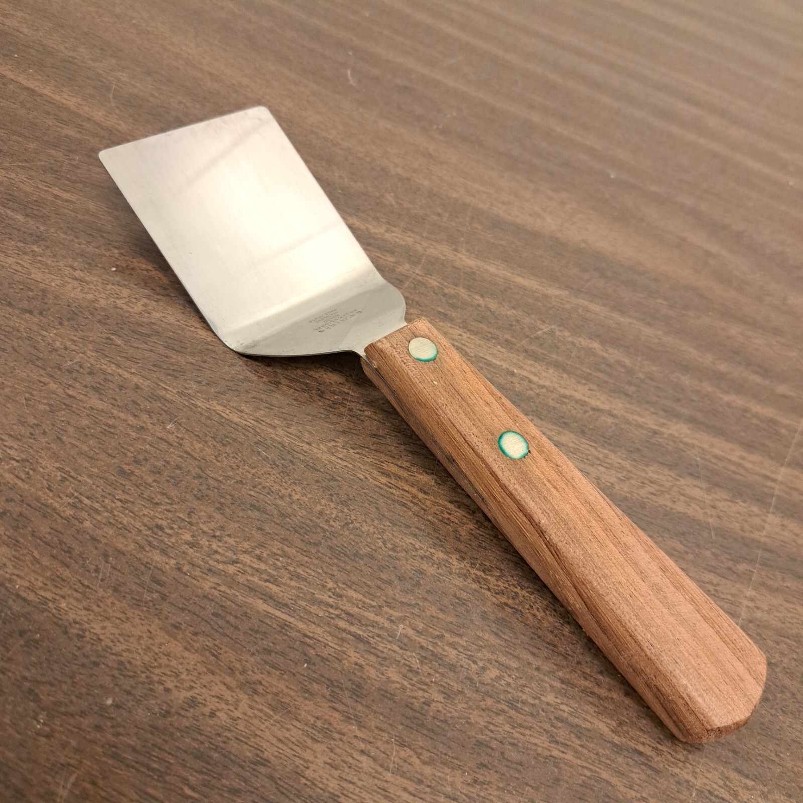 VTG WEAR-EVER PROFESSIONAL 69632 WOOD SHORT SOLID SPATULA FLIPPER ...