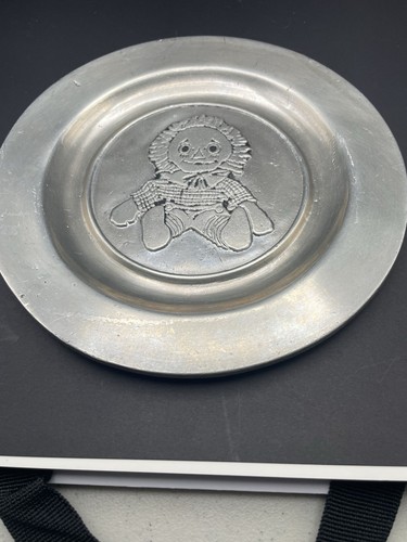Colonial York Pewter Plate Raggedy Ann 7” Pew-ta-rex Embossed | eBay