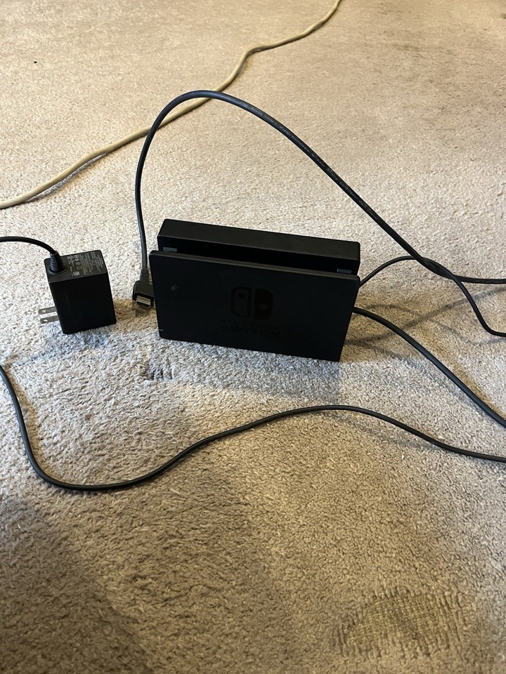 Used Nintendo Switch, Comes with spare joy cons, hdmi plug, and a extra ...