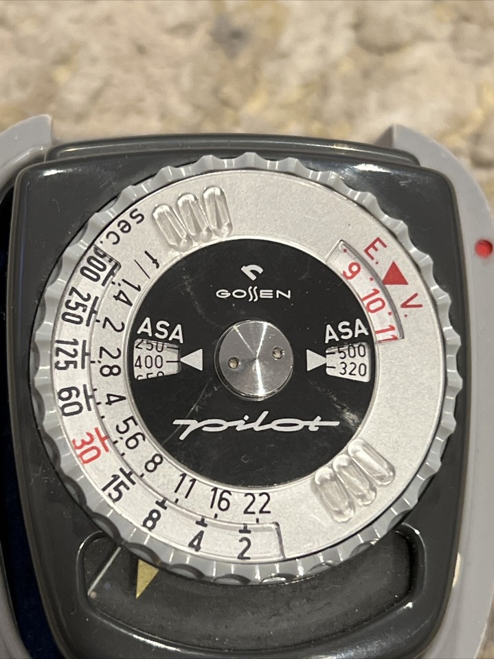 Vintage Gossen Pilot 2 Pocket Light Meter West Germany w/ Case Works ...