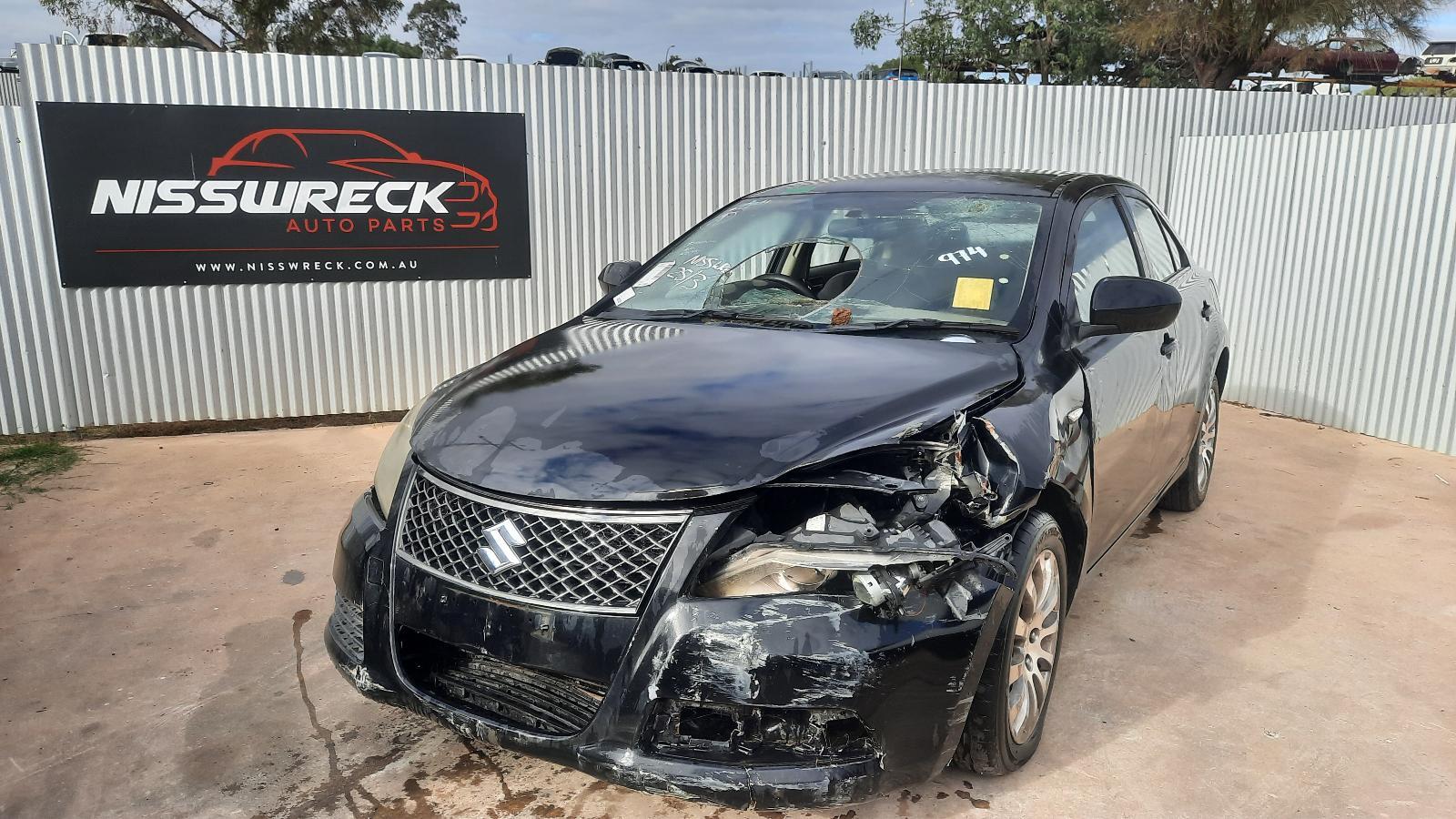 Suzuki Kizashi Window