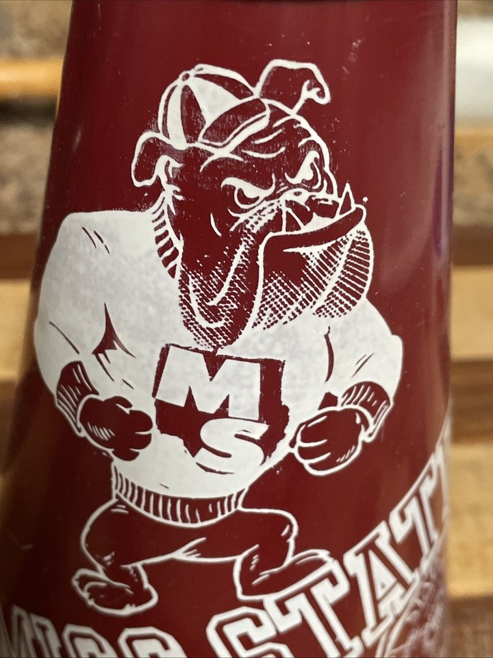 Mississippi State Bulldogs Cheerleaders Megaphone “Rare” Bully The ...