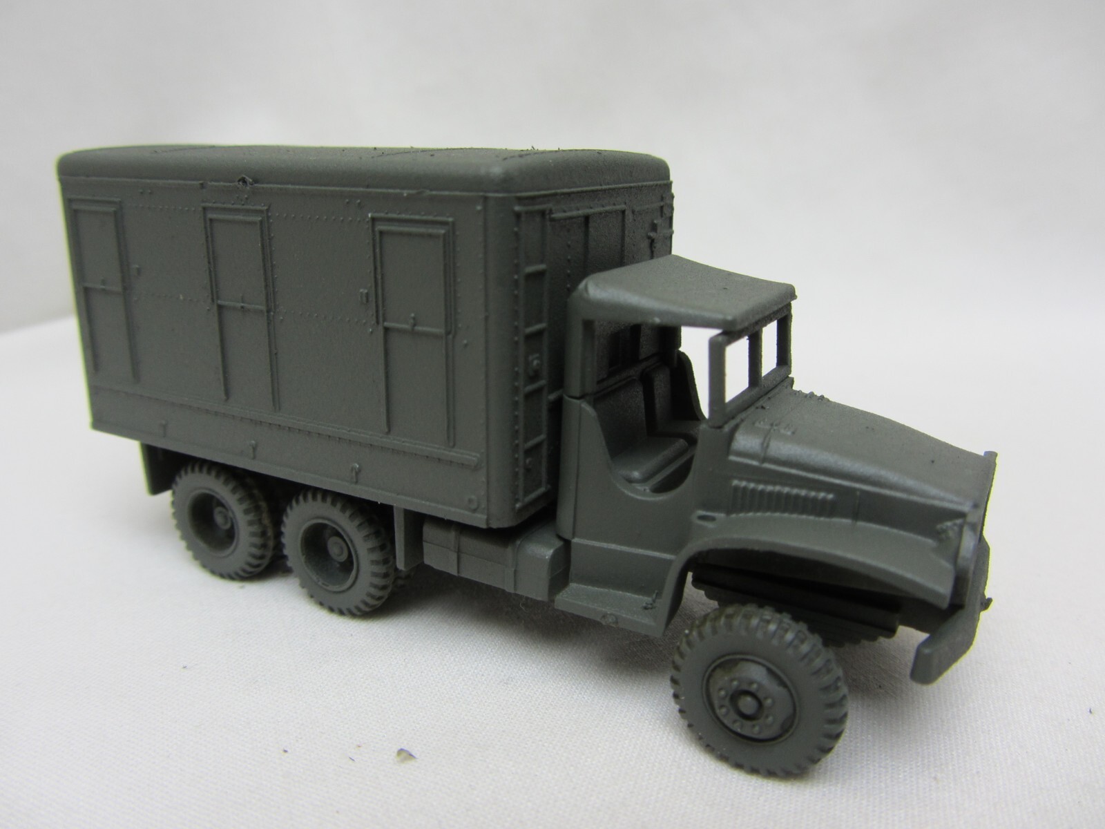 Roco Minitanks #146 US Army M109 REO GMC 2.5 Ton Maintenance Truck for ...