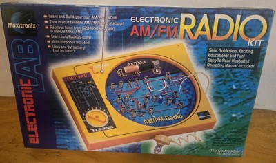 MAXITRONIX ELECTRONIC LAB AM/ FM RADIO EDUCATION KIT SOLDERLESS ELENCO ...