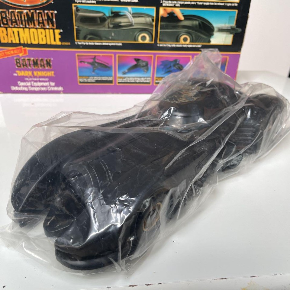 Old Kenner Batman The Dark Knight Collection Batmobile Vintage Figure ...