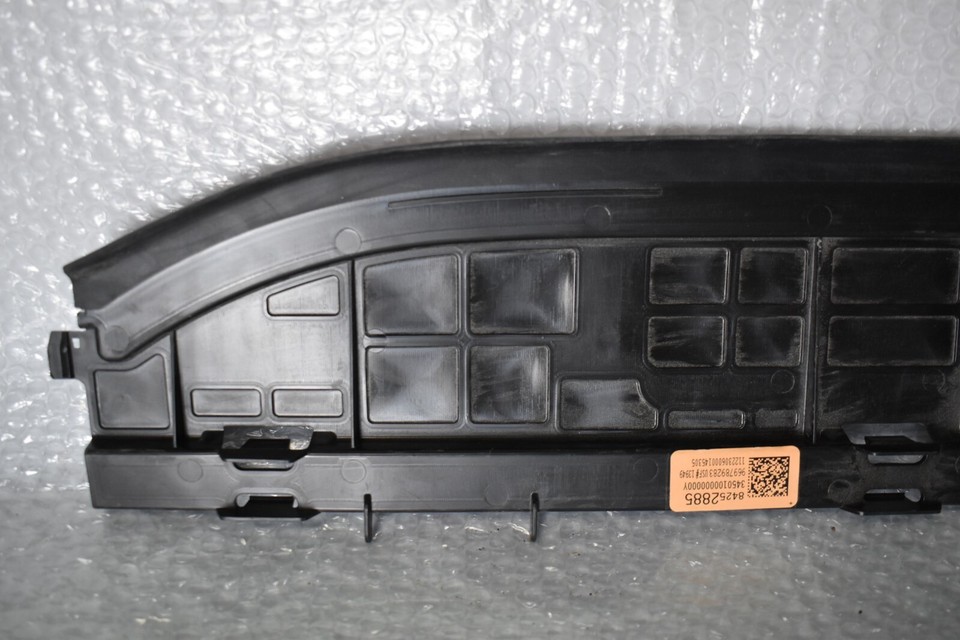 2021-2024 GM Lower Radiator Air Baffle 84252885 | eBay