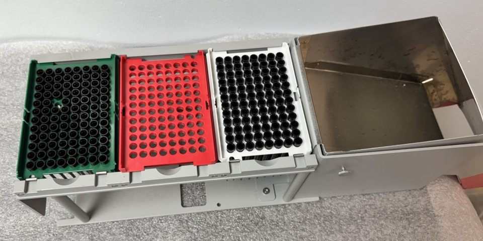 Tecan Freedom Evo DiTi Carrier, LiHa, 3-Position Holder w/Waste Chute ...