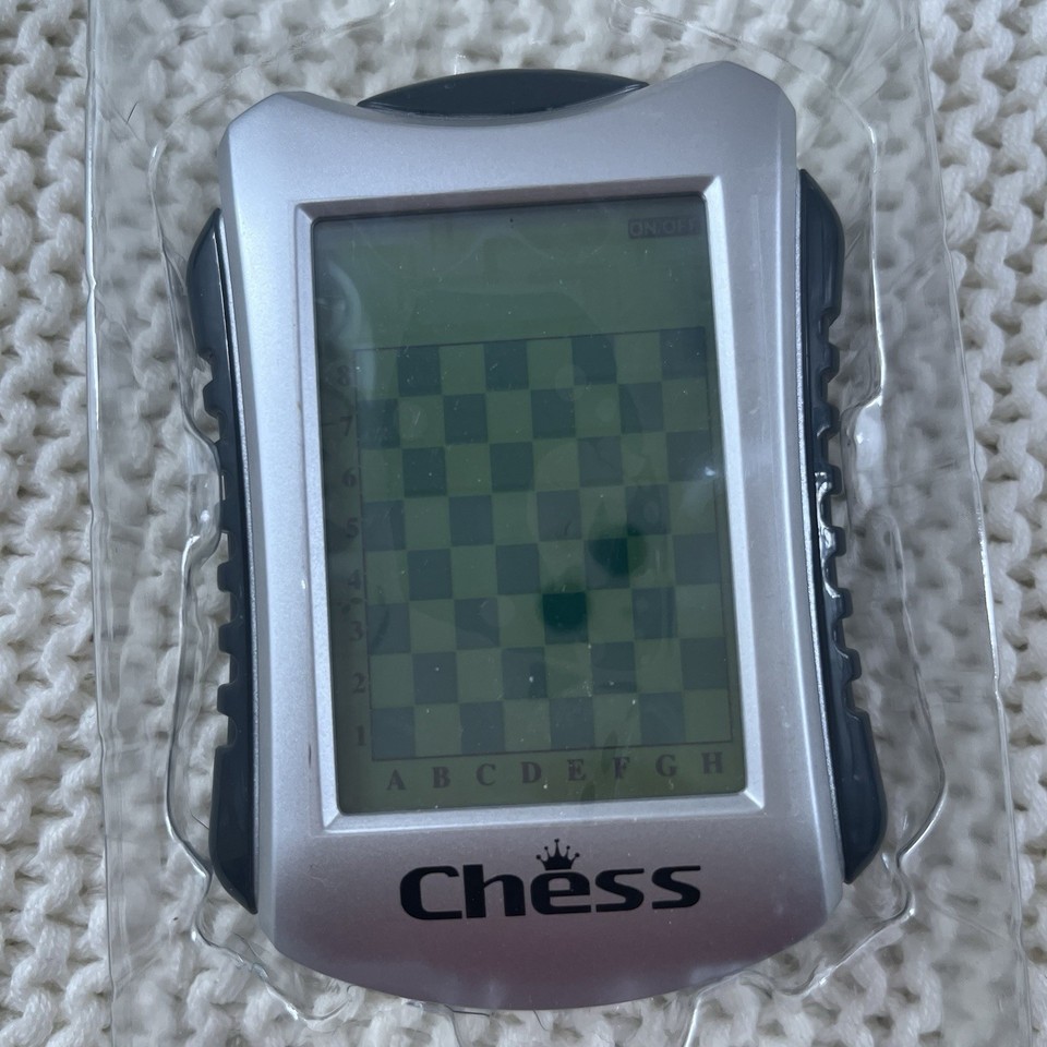 Electronic Chess Game G860 Portable Lightweight LCD Portable Chess ...