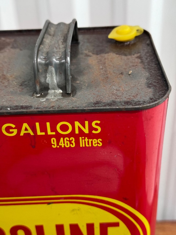 Vintage 1970s Liberty 2 1/2 Gallon Red Metal Gasoline Can | eBay