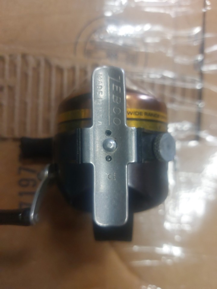 Vintage 1980 Zebco 600 Spincast Reel. Excellent Condition. Works Great ...