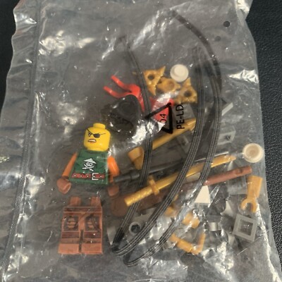 LEGO Ninjago Cyren - Dark Green Outfit 5004391 Minifigure Rare ...