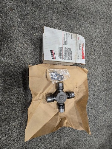 Spicer Life Series OSR Style U-Joint SPL70X / 1550 Series For Select ...