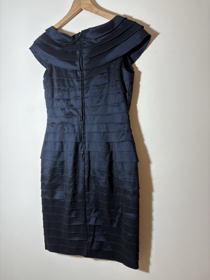 Tadashi Shoji Rosette Shutter Pleat Sheath Dress Sz 6P Navy Blue Formal ...