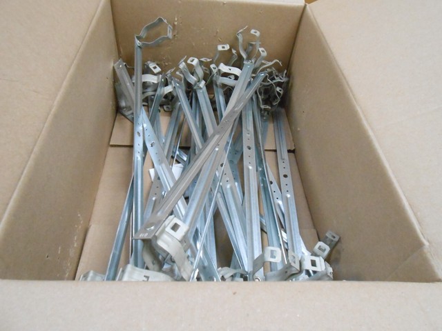 CADDY ERICO 16MB18A COMBINATION BOX CONDUIT HANGER DROP WIRE ROD 1" (25 ...