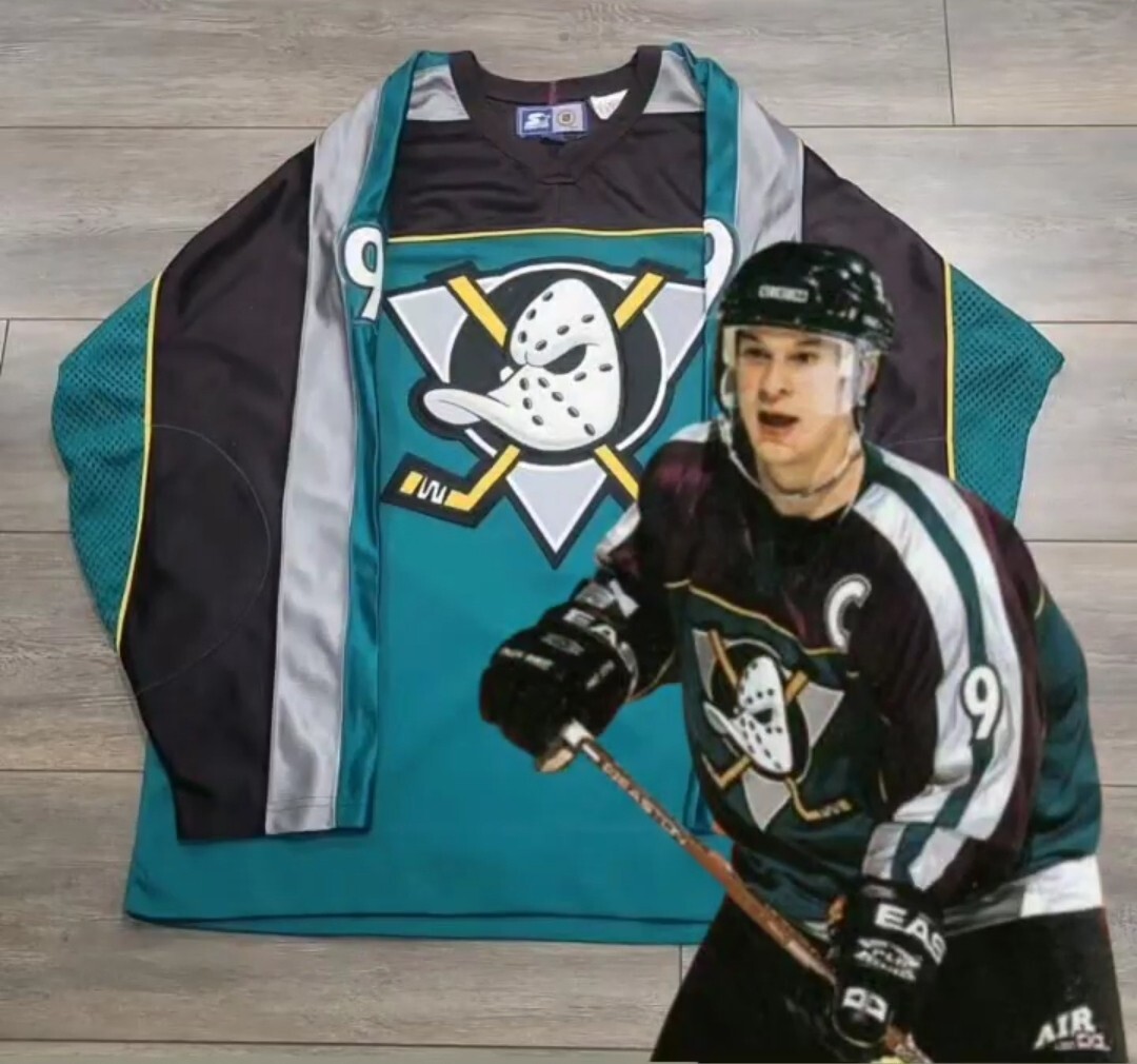 Kariya Ducks Jerseys