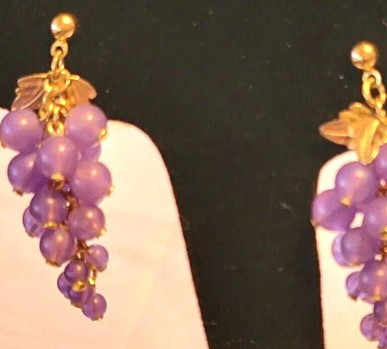 Vintage long dangle pierced earrings, Purple Lucite g… - Gem