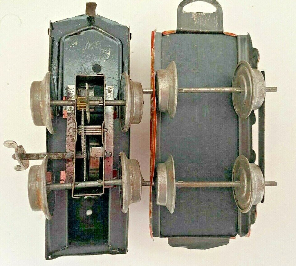 PRE WAR Germany Antique Tin Wind-Up Train Set Original Box almost 100 ...