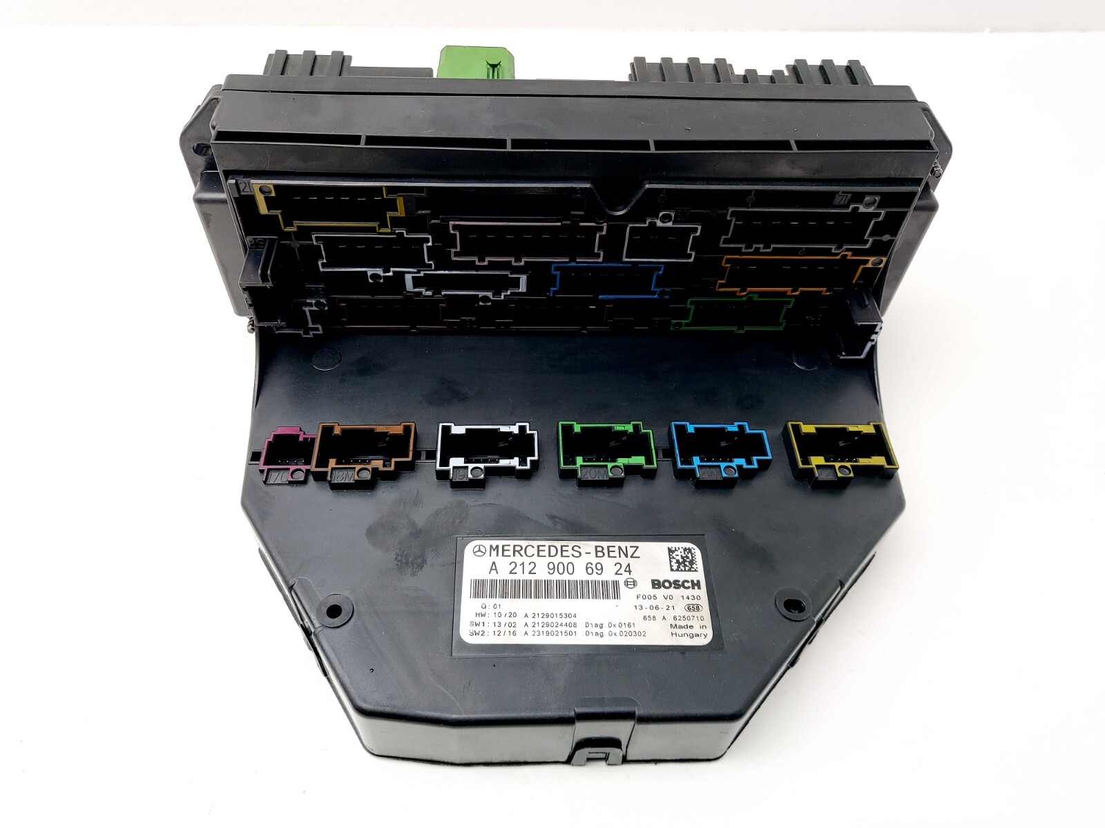 2013 MERCEDES E CLASS W207 FRONT SAM MODULE FUSE BOX 2.1 CDI DIESEL ...