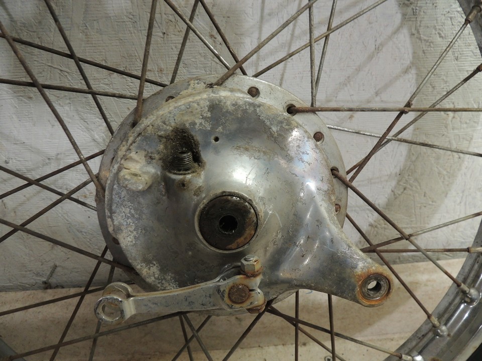 Suzuki Suzy Mokick M30 M31 Front Wheel Assy w/ Hub & Speedo Gear | eBay
