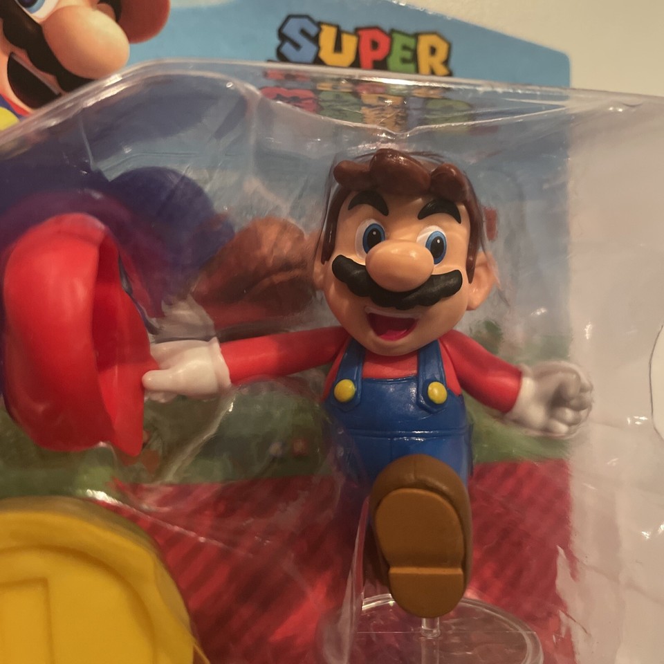 Nintendo Super Mario Bros. Action Figure Running Mario With Coin Jakks ...