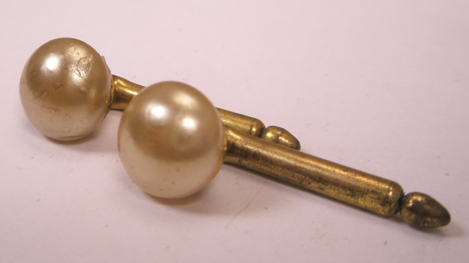 SINGLES(2) 5/16" White Round Vintage Formal Tux Prom Groom Shirt Stud ...