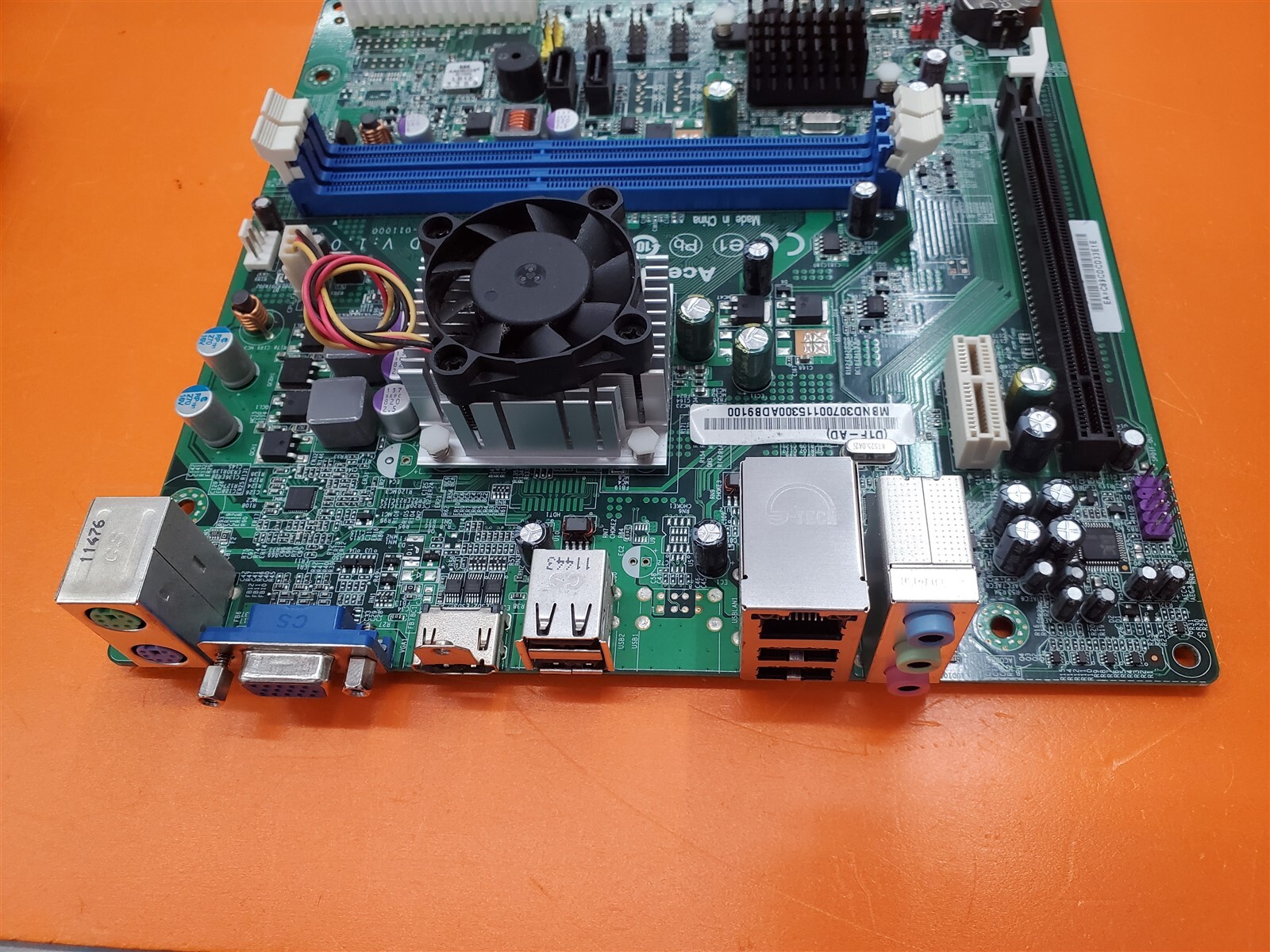 ⭐️⭐️⭐️⭐️⭐️ Motherboard D1F-AD MB.ND307.001 AMD E-300 1.3GHz eMachines ...