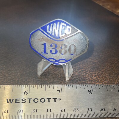 1900s UNCO Co FACTORY EMPLOYEE BADGE #1380 | eBay