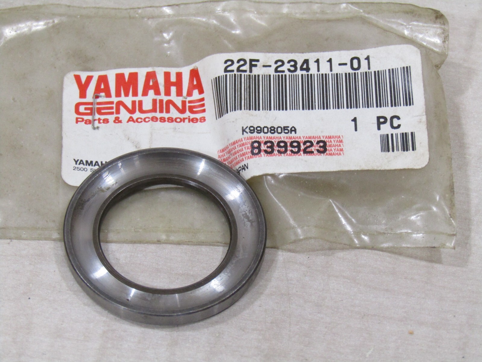 GENUINE YAMAHA NOS BALL BEARING RACE 1 22F-23411-01 TW200 XT225 YSR50 ...