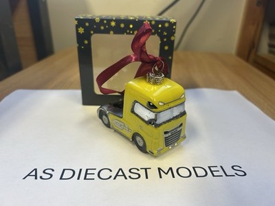 Corgi Modern Truck Yellow DAF Tractor Unit Christmas Tree Decoration ...