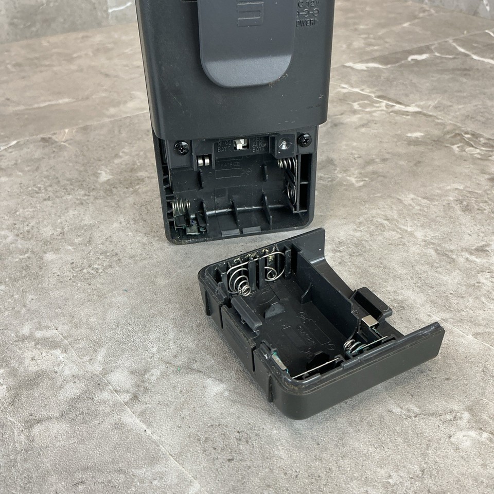 Uniden BEARCAT BC80XLT 50 Channel 800 MHz Programmable Handheld Radio ...