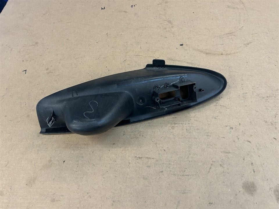 DOOR PULL RH PASS SIDE RIGHT CHARCOAL GRAY MUSTANG 94-04 | eBay