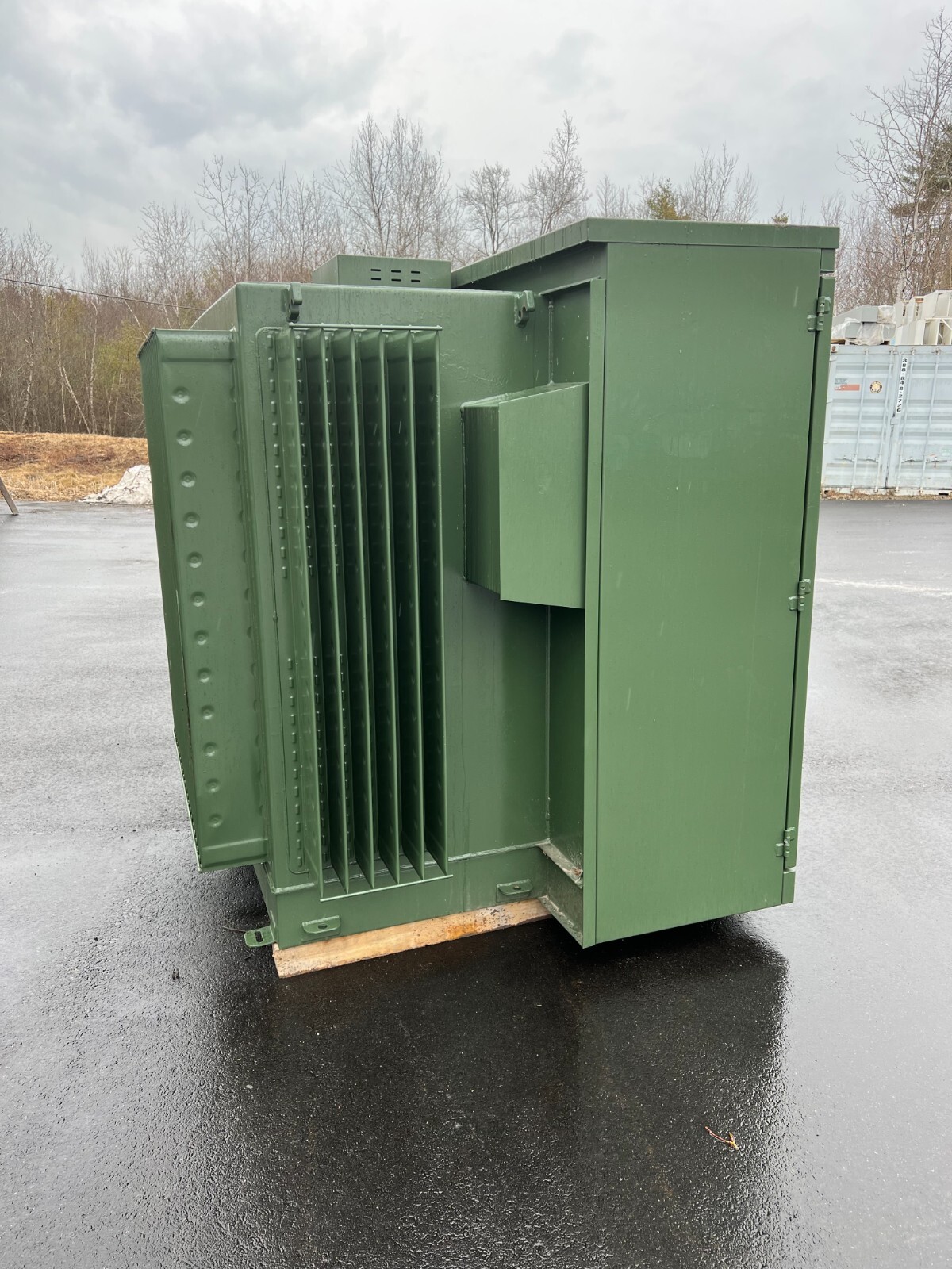 BELYEA 96J13900 700KVA Padmount Transformer 4152X415 Volt 3 Phase T1390 ...