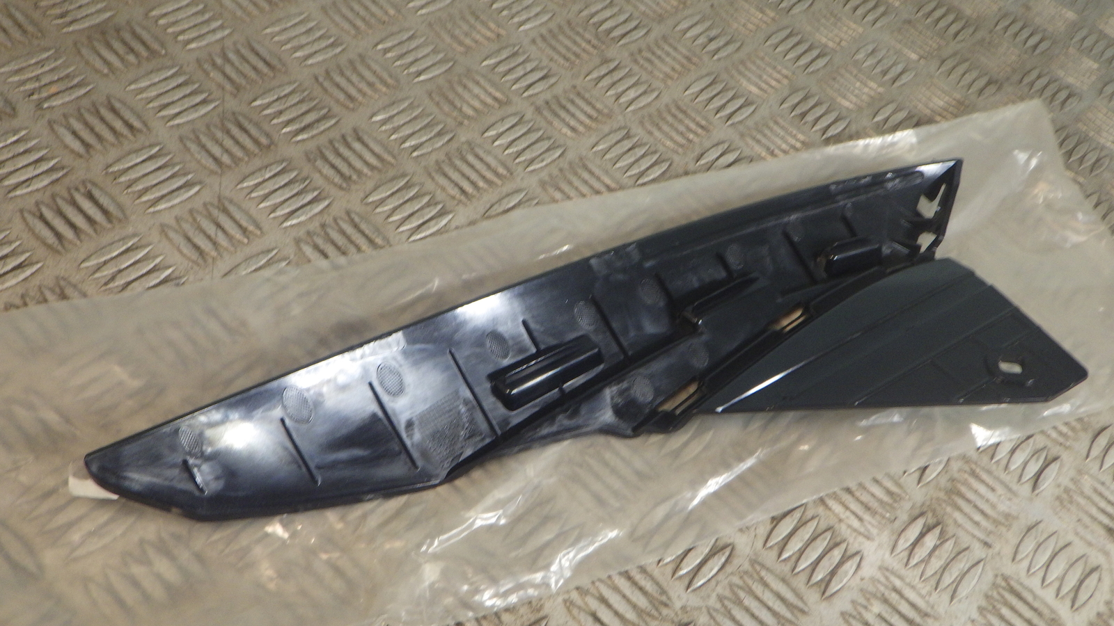 MERCEDES a Class W177 Front Brackets and Holders in Set A1778859502 for ...