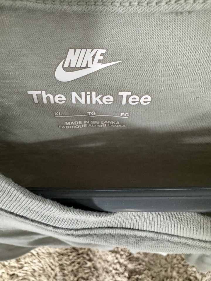 Nike Men’s Club T-shirts. 2 Pack. Grey And Green. Both XL | eBay UK