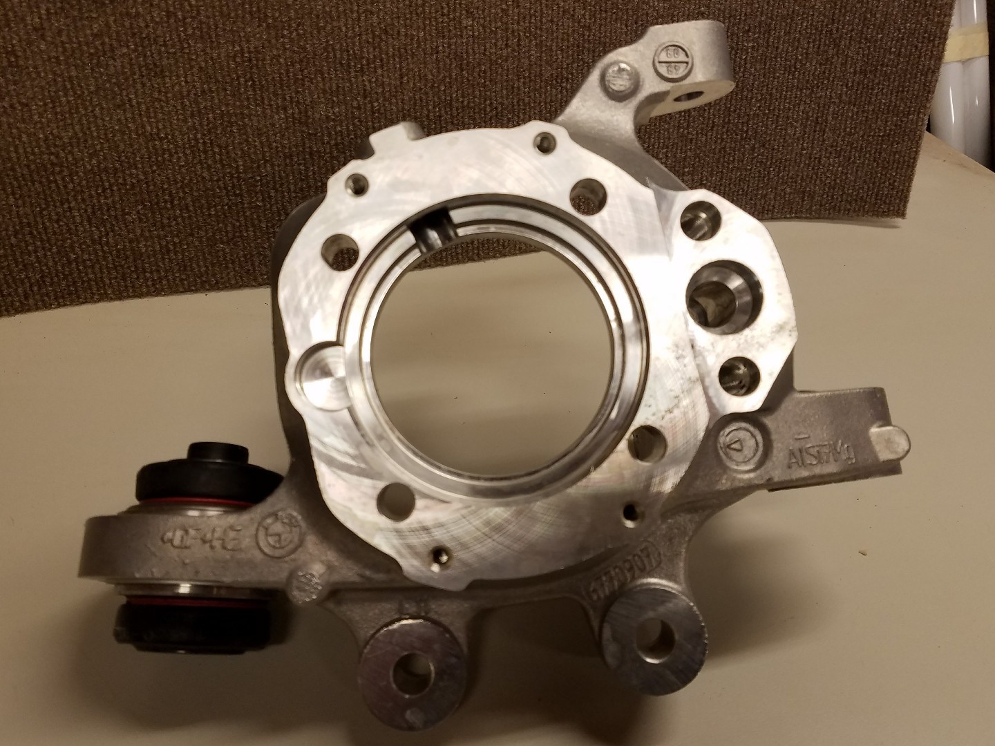 Genuine BMW Original 2006-2010 550i Rear Suspension Knuckle Spindle ...