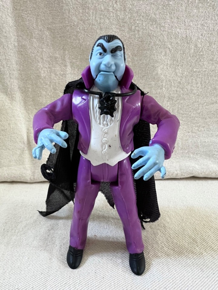 Vintage Kenner 1980's The Real Ghost Busters Action Figures And Ecto 1 ...