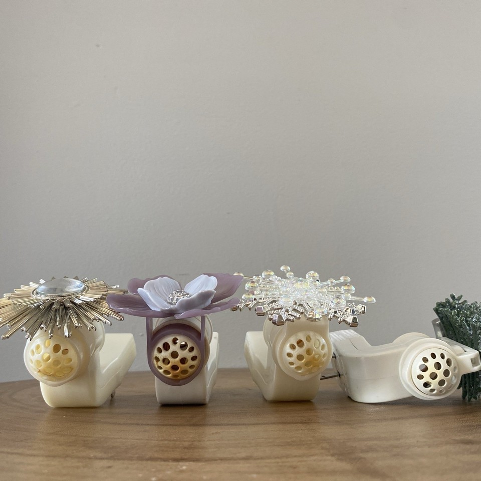 LOT OF 4 - Bath & Body Works Wallflower Plug-In Diffusers | eBay