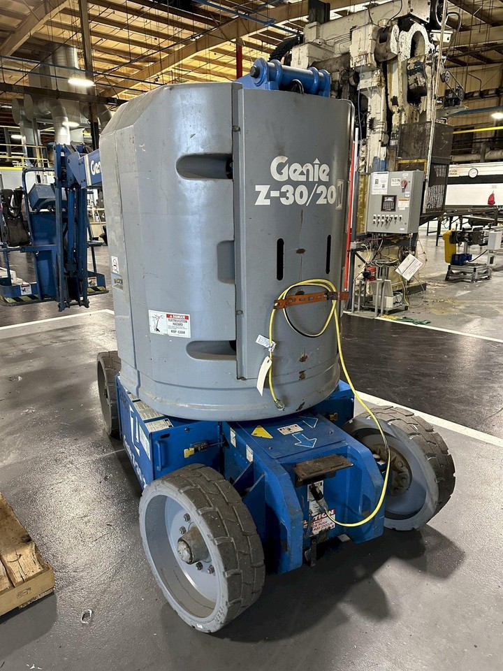30' GENIE MODEL #Z30/20 POWERED MAN-LIFT: STOCK #20192 | eBay