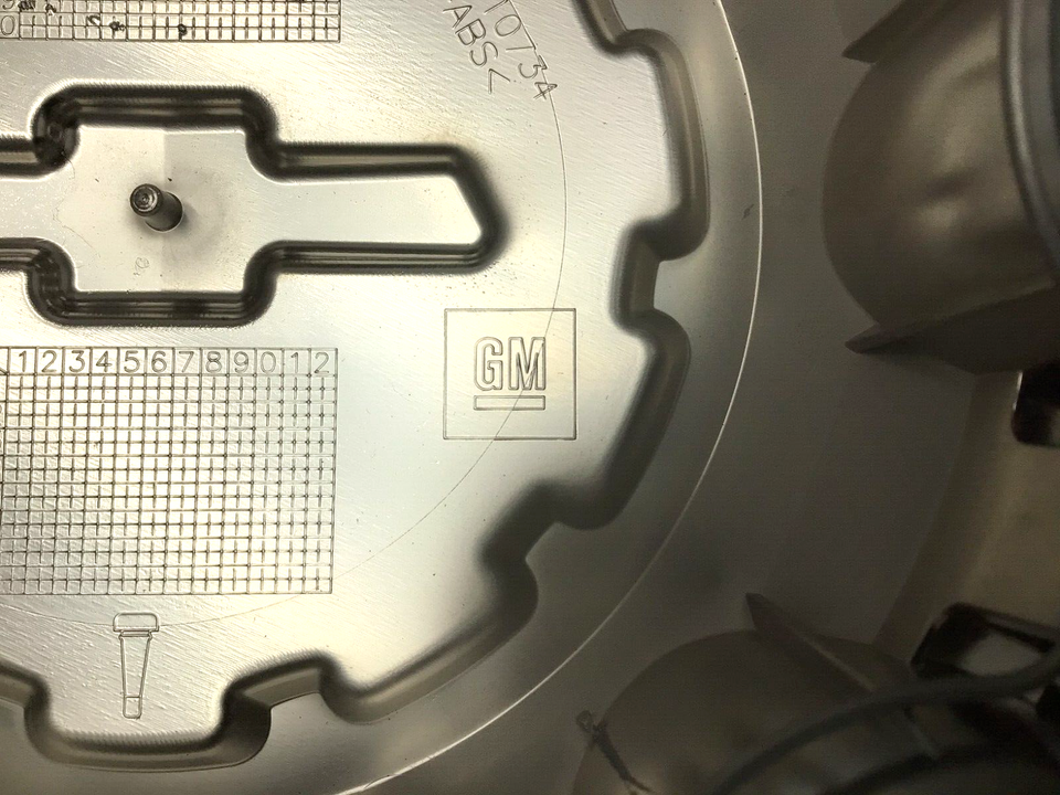 2015 - 2019 Chevrolet Silverado 2500 HD front rear Wheel Cover Hub Cap ...