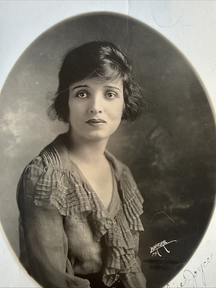 ALICE JOYCE Original Vintage SIGNED AUTOGRAPHED DBW Silent Portrait ...